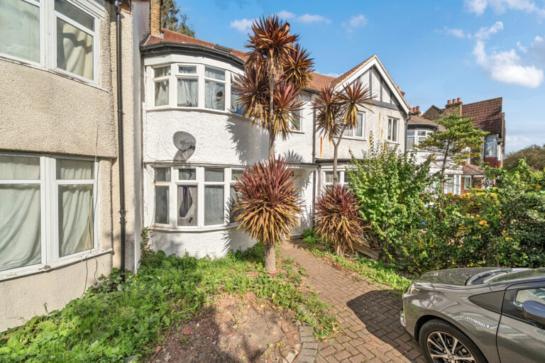 4 Bed Terraced House for Sale, Lower Addiscombe Road, Croydon, CR0 ...